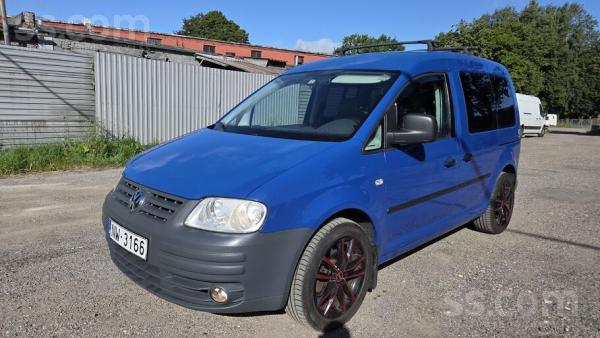 Blue Volkswagen Caddy 2007 in Riga, with an engine capacity of 1.90 L and mileage of 299 thousand km for 4500 €, photo 3 on AUTOMOTO.COM.LV