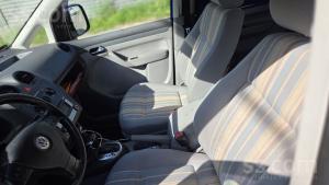 Zils Volkswagen Caddy 2007 Rīga, ar dzinēja tilpumu 1.90 L un nobraukumu 299 tūkst. km par 4500 €, foto 10 vietnē AUTOMOTO.COM.LV