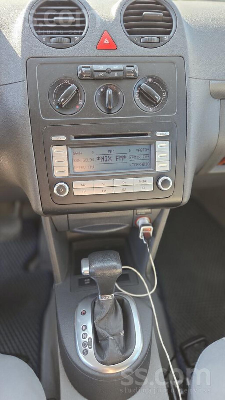 Zils Volkswagen Caddy 2007 Rīga, ar dzinēja tilpumu 1.90 L un nobraukumu 299 tūkst. km par 4500 €, foto 16 vietnē AUTOMOTO.COM.LV