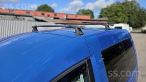 Zils Volkswagen Caddy 2007 Rīga, ar dzinēja tilpumu 1.90 L un nobraukumu 299 tūkst. km par 4500 €, foto 17 vietnē AUTOMOTO.COM.LV