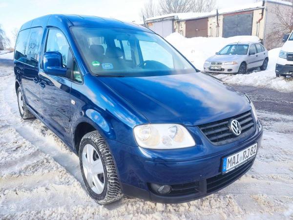 Blue Volkswagen Caddy 2008 in Utena, with an engine capacity of 2.00 L and mileage of 210 thousand km for 5500 €, photo 8 on AUTOMOTO.COM.LV
