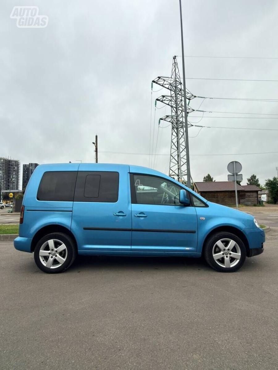 Blue Volkswagen Caddy 2008 in Kaunas, with an engine capacity of 1.90 L and mileage of 281 thousand km for 4400 €, photo 5 on AUTOMOTO.COM.LV