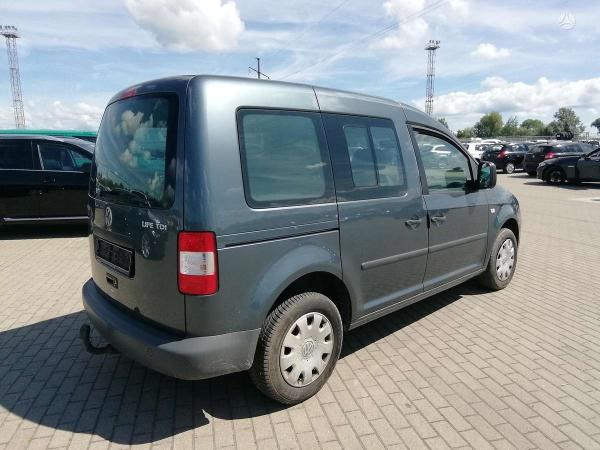 Blue Volkswagen Caddy 2008 in Marijampole, with an engine capacity of 1.90 L and mileage of 269 thousand km for 3999 €, photo 4 on AUTOMOTO.COM.LV