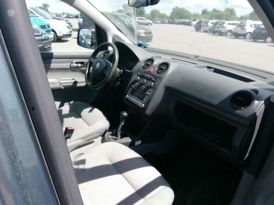 Zils Volkswagen Caddy 2008 Marijampole, ar dzinēja tilpumu 1.90 L un nobraukumu 269 tūkst. km par 3999 €, foto 10 vietnē AUTOMOTO.COM.LV