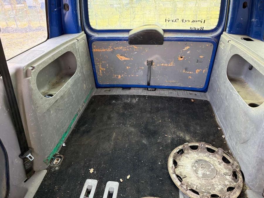 Zils Volkswagen Caddy 2008 Telšiai, ar dzinēja tilpumu 1.90 L un nobraukumu 320 tūkst. km par 900 €, foto 1 vietnē AUTOMOTO.COM.LV