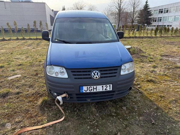 Blue Volkswagen Caddy 2008 in Telschi, with an engine capacity of 1.90 L and mileage of 320 thousand km for 900 €, photo 2 on AUTOMOTO.COM.LV