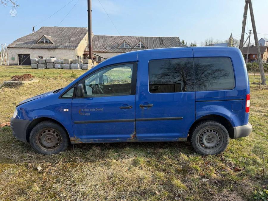 Zils Volkswagen Caddy 2008 Telšiai, ar dzinēja tilpumu 1.90 L un nobraukumu 320 tūkst. km par 900 €, foto 7 vietnē AUTOMOTO.COM.LV