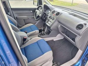 Blue Volkswagen Caddy 2008 in Kelme, with an engine capacity of 1.90 L and mileage of 353 thousand km for 3500 €, photo 6 on AUTOMOTO.COM.LV