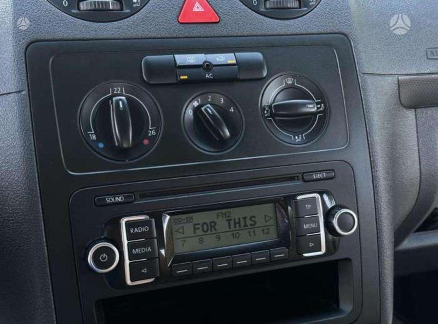 Zils Volkswagen Caddy 2008 Viļņa, ar dzinēja tilpumu 1.90 L un nobraukumu 308 tūkst. km par 4350 €, foto 20 vietnē AUTOMOTO.COM.LV