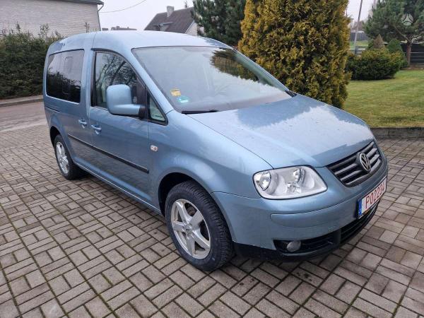 Blue Volkswagen Caddy 2009 in Kelme, with an engine capacity of 1.90 L and mileage of 255 thousand km for 4450 €, photo 1 on AUTOMOTO.COM.LV