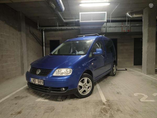 Blue Volkswagen Caddy 2009 in Vilnius, with an engine capacity of 1.90 L and mileage of 317 thousand km for 3300 €, photo 1 on AUTOMOTO.COM.LV