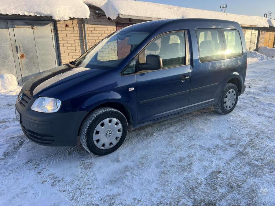 Zils Volkswagen Caddy 2009 Plungė, ar dzinēja tilpumu 1.90 L un nobraukumu 320 tūkst. km par 4200 €, foto 1 vietnē AUTOMOTO.COM.LV