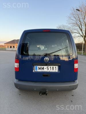 Blue Volkswagen Caddy 2009 in Tukums, with an engine capacity of 1.90 L and mileage of 373 thousand km for 4250 €, photo 6 on AUTOMOTO.COM.LV