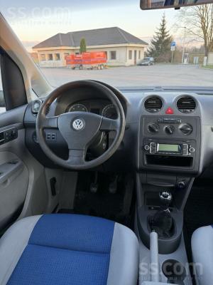 Blue Volkswagen Caddy 2009 in Tukums, with an engine capacity of 1.90 L and mileage of 373 thousand km for 4250 €, photo 20 on AUTOMOTO.COM.LV