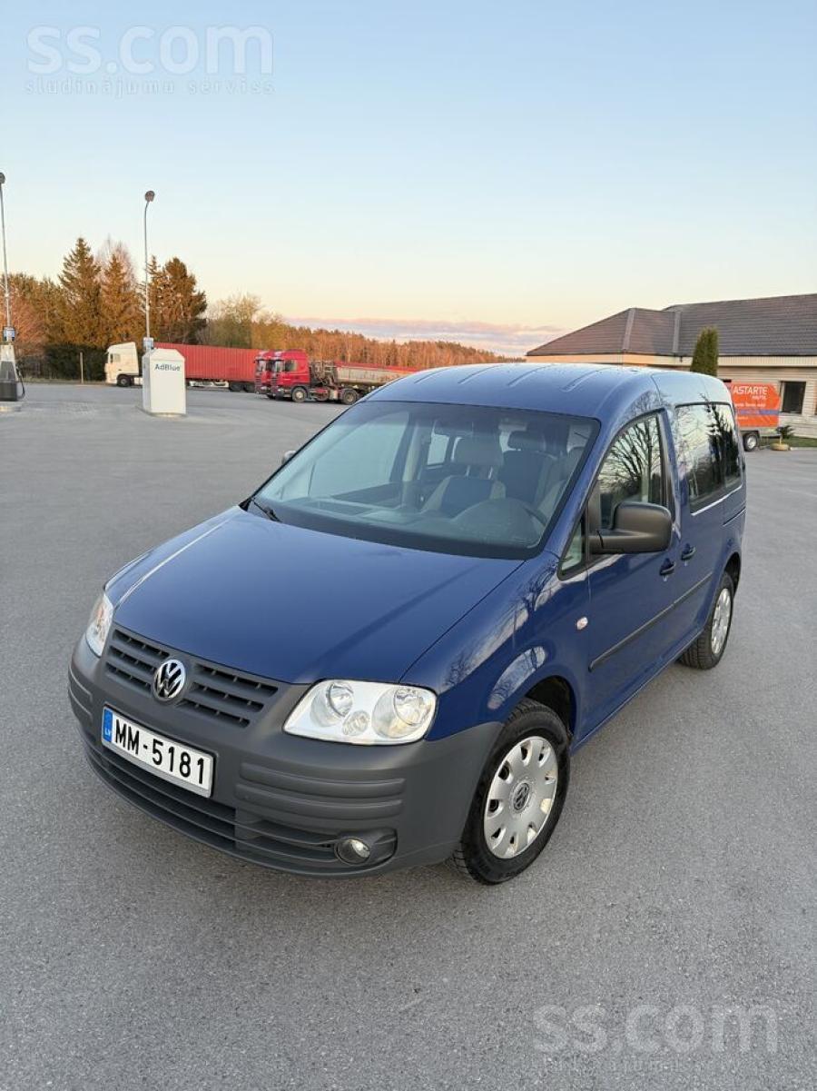 Blue Volkswagen Caddy 2009 in Tukums, with an engine capacity of 1.90 L and mileage of 373 thousand km for 4250 €, photo 33 on AUTOMOTO.COM.LV