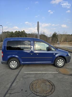 Blue Volkswagen Caddy 2009 in Vilnius, with an engine capacity of 1.90 L and mileage of 230 thousand km for 4500 €, photo 4 on AUTOMOTO.COM.LV