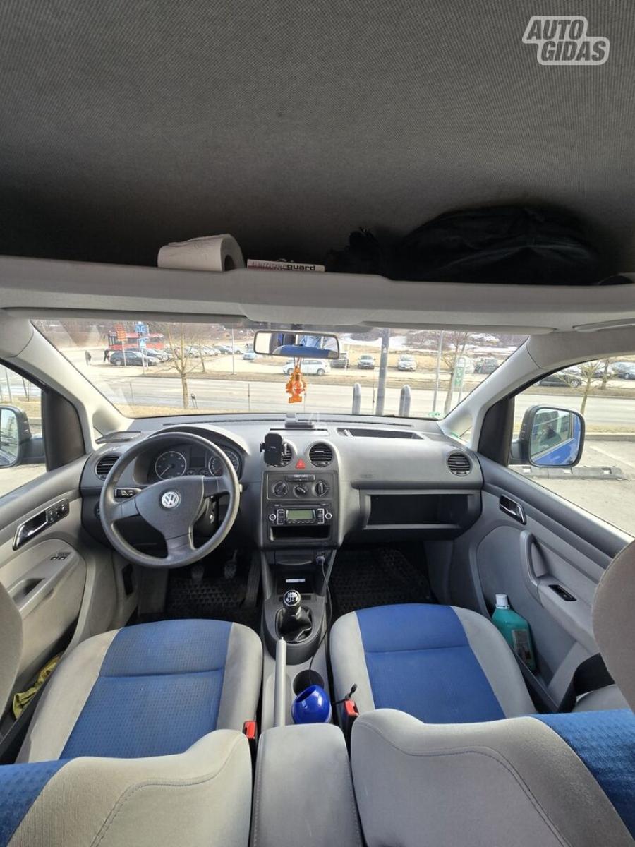 Blue Volkswagen Caddy 2009 in Vilnius, with an engine capacity of 1.90 L and mileage of 230 thousand km for 4500 €, photo 13 on AUTOMOTO.COM.LV