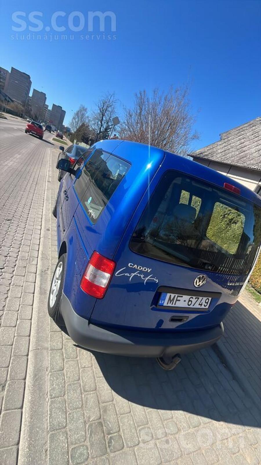 Zils Volkswagen Caddy 2009 Ventspils, ar dzinēja tilpumu 2.00 L un nobraukumu 379 tūkst. km par 4840 €, foto 4 vietnē AUTOMOTO.COM.LV