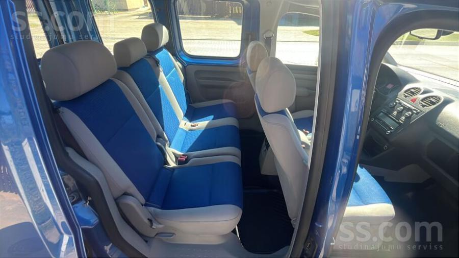 Zils Volkswagen Caddy 2009 Ventspils, ar dzinēja tilpumu 2.00 L un nobraukumu 379 tūkst. km par 4840 €, foto 6 vietnē AUTOMOTO.COM.LV