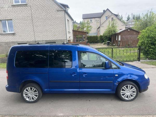 Zils Volkswagen Caddy 2009 Kelmė, ar dzinēja tilpumu 1.90 L un nobraukumu 287 tūkst. km par 3500 €, foto 5 vietnē AUTOMOTO.COM.LV