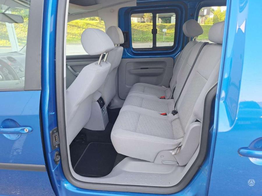 Zils Volkswagen Caddy 2009 Jonava, ar dzinēja tilpumu 1.90 L un nobraukumu 275 tūkst. km par 4150 €, foto 13 vietnē AUTOMOTO.COM.LV