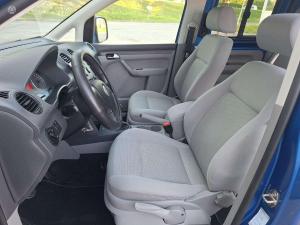 Zils Volkswagen Caddy 2009 Jonava, ar dzinēja tilpumu 1.90 L un nobraukumu 275 tūkst. km par 4150 €, foto 16 vietnē AUTOMOTO.COM.LV
