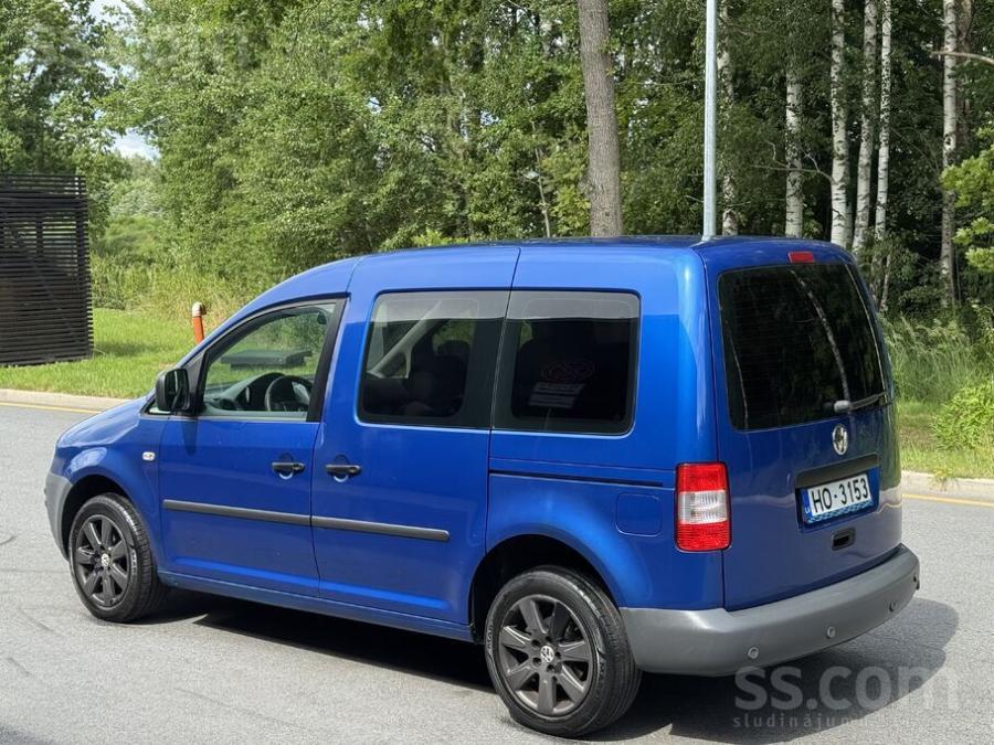Zils Volkswagen Caddy 2009 Jelgava, ar dzinēja tilpumu 1.90 L un nobraukumu 352 tūkst. km par 3900 €, foto 9 vietnē AUTOMOTO.COM.LV