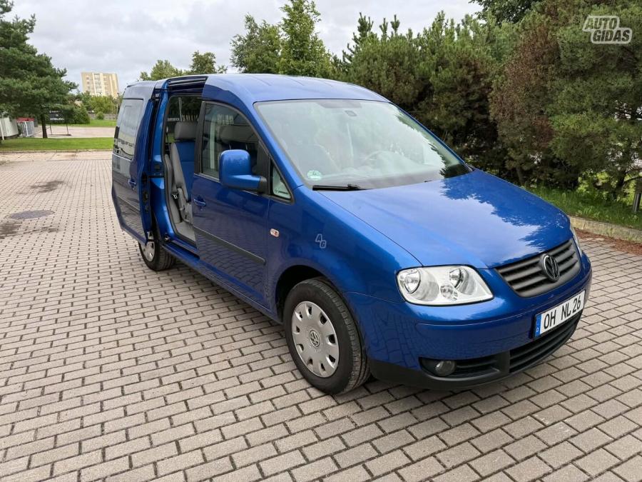 Blue Volkswagen Caddy 2009 in Mazeikiai, with an engine capacity of 1.60 L and mileage of 204 thousand km for 4400 €, photo 10 on AUTOMOTO.COM.LV