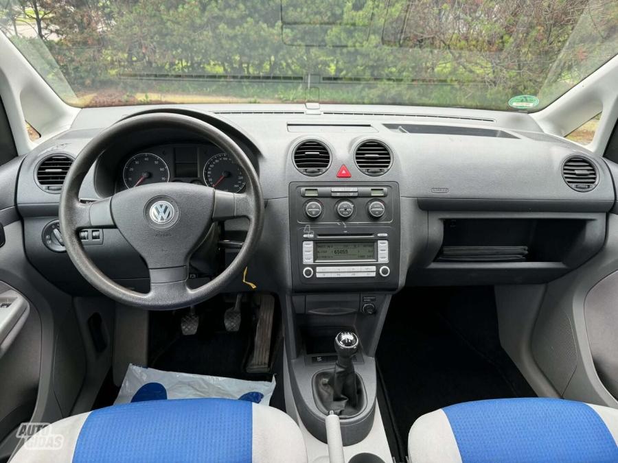 Blue Volkswagen Caddy 2009 in Mazeikiai, with an engine capacity of 1.60 L and mileage of 204 thousand km for 4400 €, photo 32 on AUTOMOTO.COM.LV