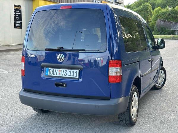 Blue Volkswagen Caddy 2009 in Jonava, with an engine capacity of 1.90 L and mileage of 308 thousand km for 3650 €, photo 10 on AUTOMOTO.COM.LV
