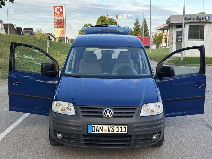 Zils Volkswagen Caddy 2009 Jonava, ar dzinēja tilpumu 1.90 L un nobraukumu 308 tūkst. km par 3650 €, foto 17 vietnē AUTOMOTO.COM.LV