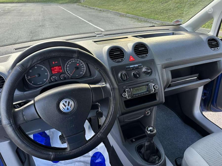 Zils Volkswagen Caddy 2009 Jonava, ar dzinēja tilpumu 1.90 L un nobraukumu 308 tūkst. km par 3650 €, foto 22 vietnē AUTOMOTO.COM.LV