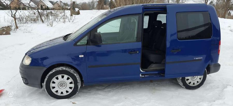 Zils Volkswagen Caddy 2010 Mažeikiai, ar dzinēja tilpumu 1.90 L un nobraukumu 310 tūkst. km par 4800 €, foto 5 vietnē AUTOMOTO.COM.LV