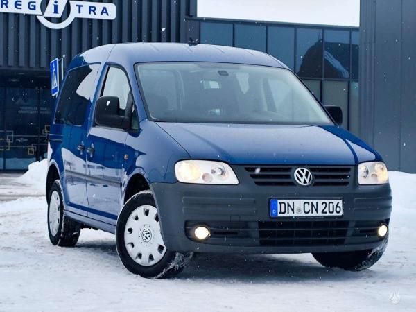 Blue Volkswagen Caddy 2010 in Siauliai, with an engine capacity of 1.90 L and mileage of 251 thousand km for 4950 €, photo 1 on AUTOMOTO.COM.LV