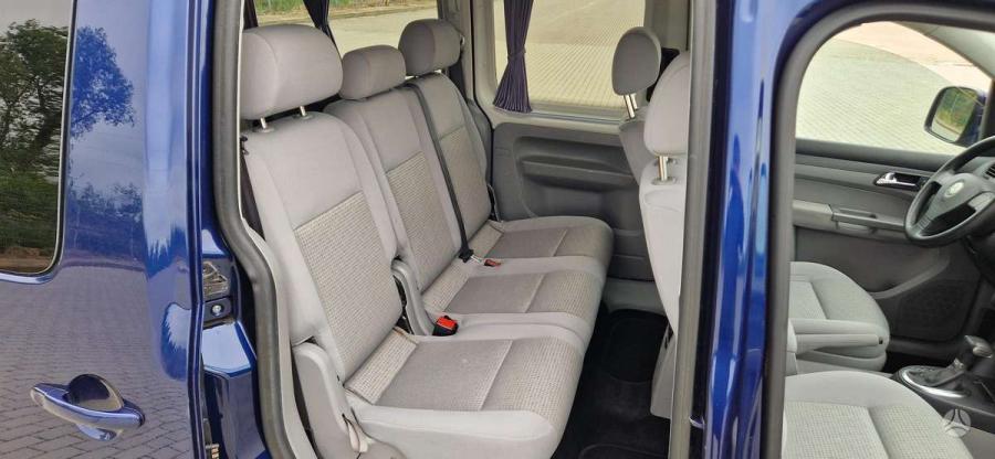 Blue Volkswagen Caddy 2010 in Marijampole, with an engine capacity of 1.90 L and mileage of 337 thousand km for 5299 €, photo 8 on AUTOMOTO.COM.LV