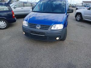 Zils Volkswagen Caddy 2010 Marijampole, ar dzinēja tilpumu 1.60 L un nobraukumu 258 tūkst. km par 3900 €, foto  vietnē AUTOMOTO.COM.LV