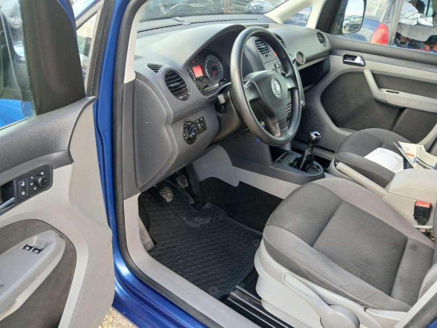 Zils Volkswagen Caddy 2010 Marijampole, ar dzinēja tilpumu 1.60 L un nobraukumu 258 tūkst. km par 3900 €, foto 10 vietnē AUTOMOTO.COM.LV