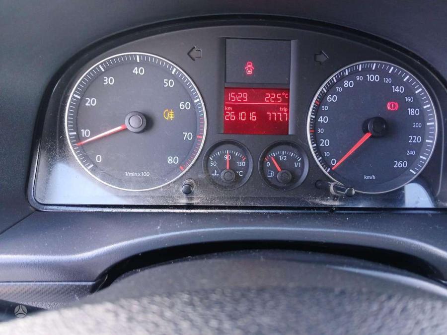Zils Volkswagen Caddy 2010 Marijampole, ar dzinēja tilpumu 1.60 L un nobraukumu 258 tūkst. km par 3900 €, foto 15 vietnē AUTOMOTO.COM.LV