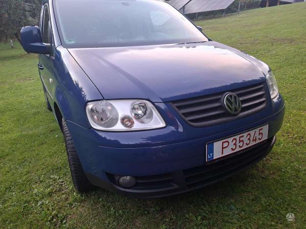 Volkswagen Caddy 2010 Viļņa vietnē Zils Volkswagen Caddy 2010 Viļņa, ar dzinēja tilpumu 1.90 L un nobraukumu 290 tūkst. km par 3999 €, foto 7 vietnē AUTOMOTO.COM.LV
