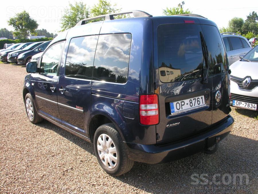 Синий Фольксваген Кадди 2011 в Рига, объемом двигателя 1.60 л и пробегом 0 тыс. км за 6750 €, фото 5 на AUTOMOTO.COM.LV