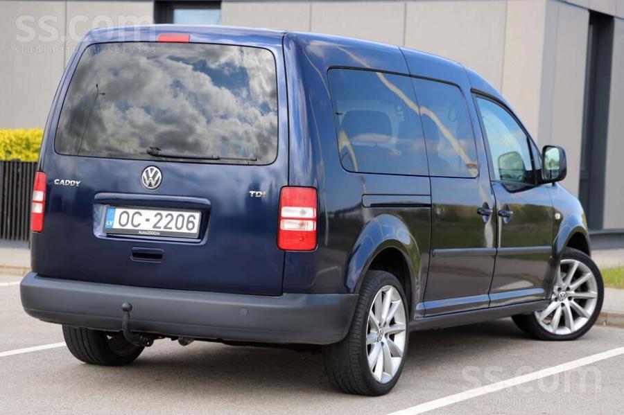 Zils Volkswagen Caddy 2012 Tukums, ar dzinēja tilpumu 1.60 L un nobraukumu 0 tūkst. km par 5990 €, foto 4 vietnē AUTOMOTO.COM.LV