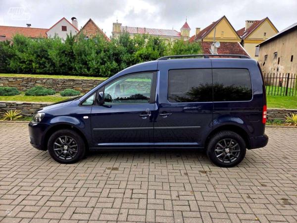 Zils Volkswagen Caddy 2012 Viļņa, ar dzinēja tilpumu 1.60 L un nobraukumu 267 tūkst. km par 6650 €, foto 5 vietnē AUTOMOTO.COM.LV