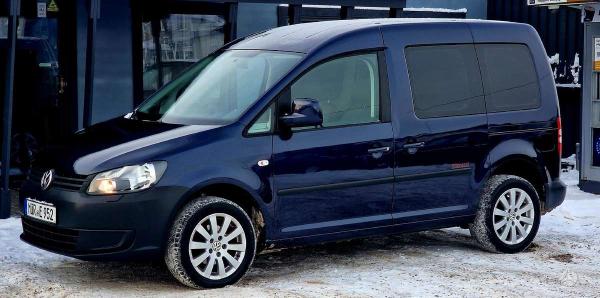 Zils Volkswagen Caddy 2012 Kretinga, ar dzinēja tilpumu 1.60 L un nobraukumu 178 tūkst. km par 6499 €, foto 8 vietnē AUTOMOTO.COM.LV