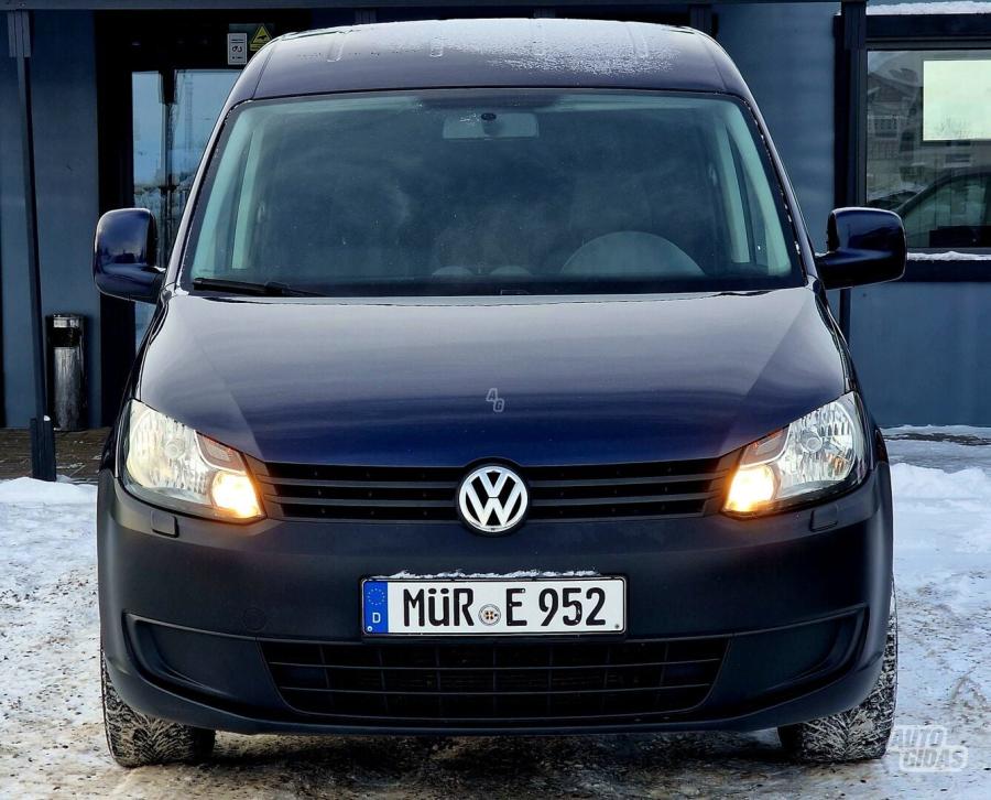 Blue Volkswagen Caddy 2012 in Kretinga, with an engine capacity of 1.60 L and mileage of 178 thousand km for 6499 €, photo 1 on AUTOMOTO.COM.LV