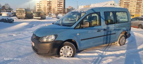 Blue Volkswagen Caddy 2012 in Kedainiai, with an engine capacity of 1.97 L and mileage of 295 thousand km for 8599 €, photo 2 on AUTOMOTO.COM.LV