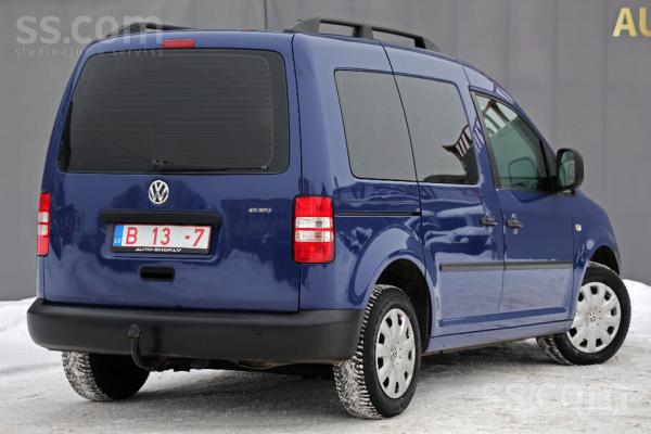 Blue Volkswagen Caddy 2012 in Tukums, with an engine capacity of 1.60 L and mileage of 269 thousand km for 6900 €, photo 3 on AUTOMOTO.COM.LV