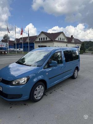 Blue Volkswagen Caddy 2012 in Jurbarkas, with an engine capacity of 1.60 L and mileage of 374 thousand km for 5200 €, photo 2 on AUTOMOTO.COM.LV