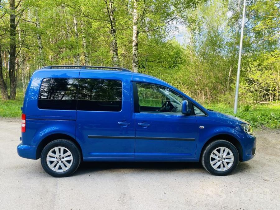 Zils Volkswagen Caddy 2012 Rīga, ar dzinēja tilpumu 1.60 L un nobraukumu 0 tūkst. km par 6790 €, foto 4 vietnē AUTOMOTO.COM.LV