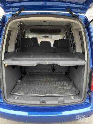 Blue Volkswagen Caddy 2012 in Raseiniai, with an engine capacity of 2.00 L and mileage of 316 thousand km for 7500 €, photo 12 on AUTOMOTO.COM.LV