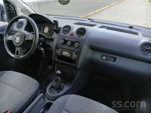 Blue Volkswagen Caddy 2012 in Bauska, with an engine capacity of 2.00 L and mileage of 354 thousand km for 4950 €, photo 9 on AUTOMOTO.COM.LV
